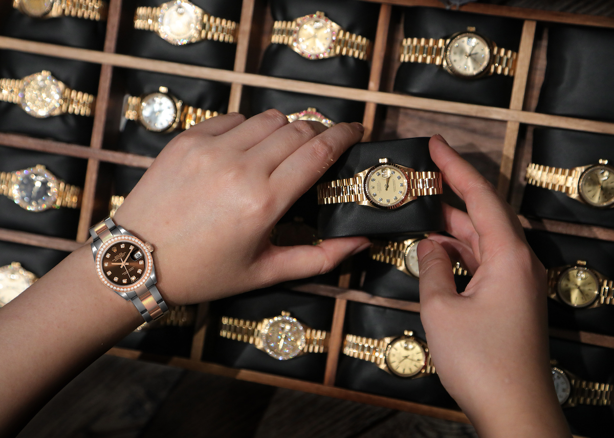 How to Choose the Perfect Women's Watch: A Comprehensive Guide - D to Do blog